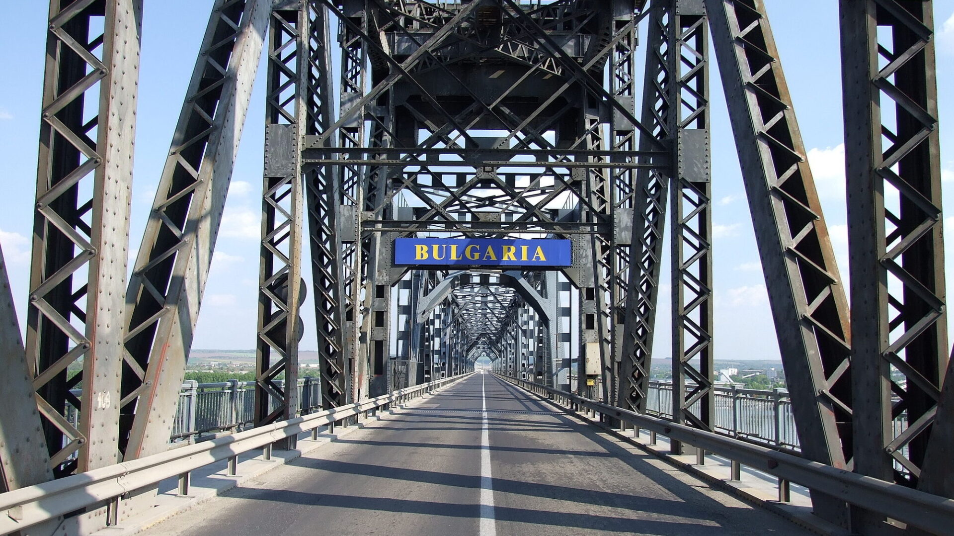 Proiectul privind construirea celui de-al treilea pod peste Dunăre ...